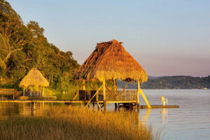 Lago Petén Itzá - Guatemala GT